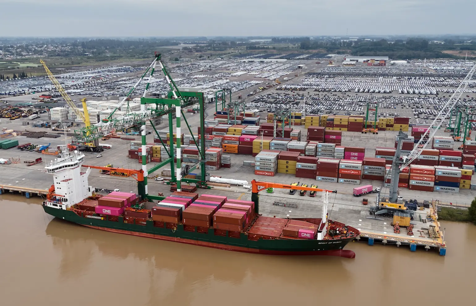 En Zárate, el puerto de Murchison “TZ” amplía su conectividad ...