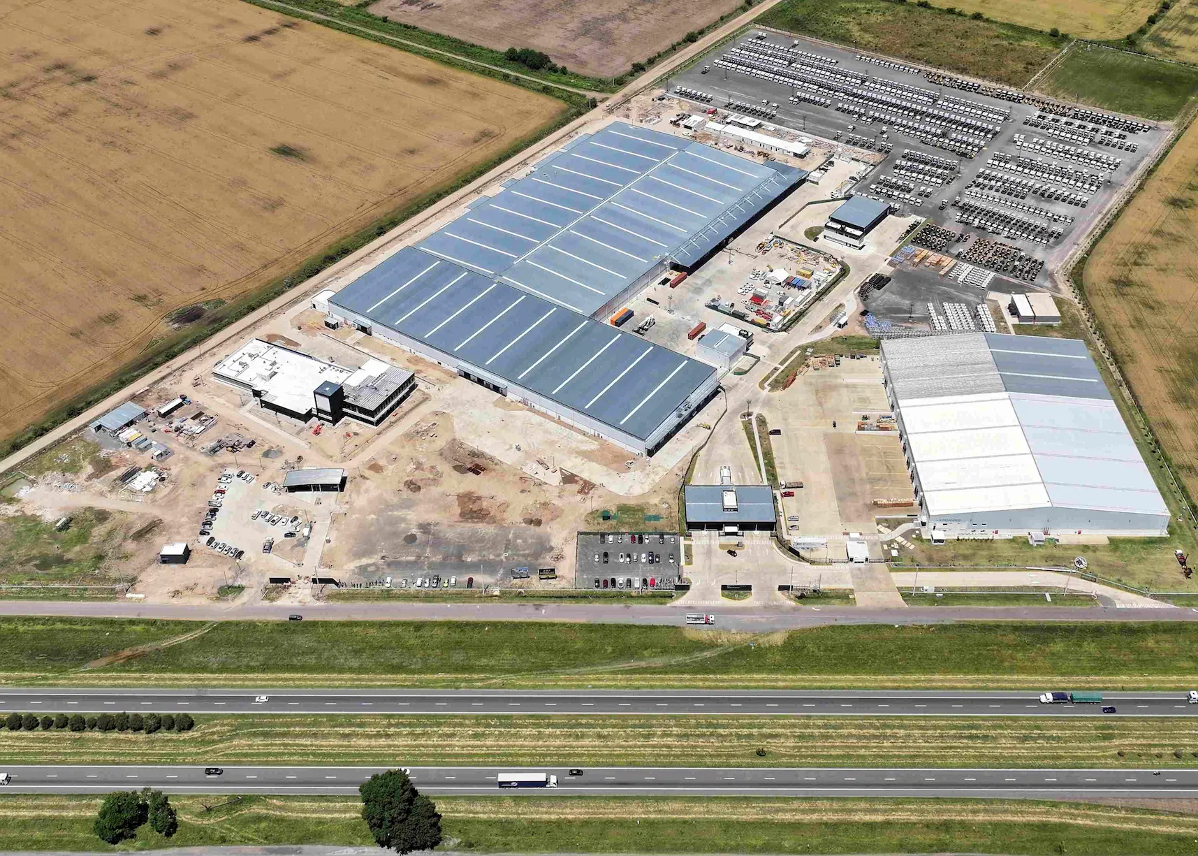 Mercedes-Benz traslada su producción a Zárate y despide su planta ...
